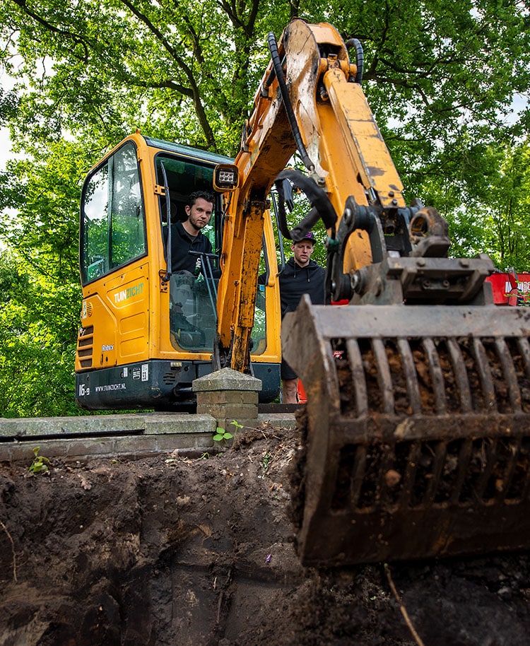 Boom planten - Tuinzicht